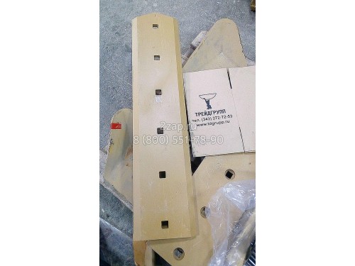 9743846 Нож центральный (Edge, Cutting) Liebherr на складе в ...